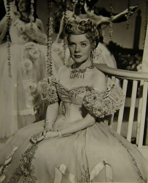 20th Century-Fox wardrobe department's long history of great costume ...