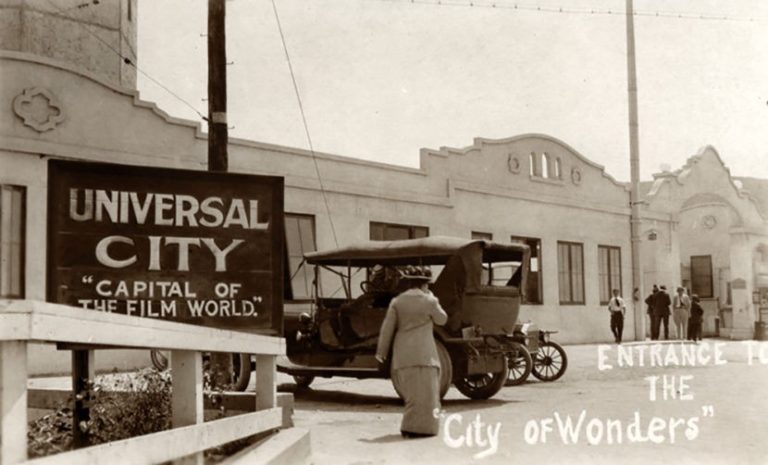 Universal Studios Costume Designers' and wardrobe history in Hollywood ...